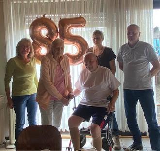 Onlinelesen - 85. Geburtstag gefeiert